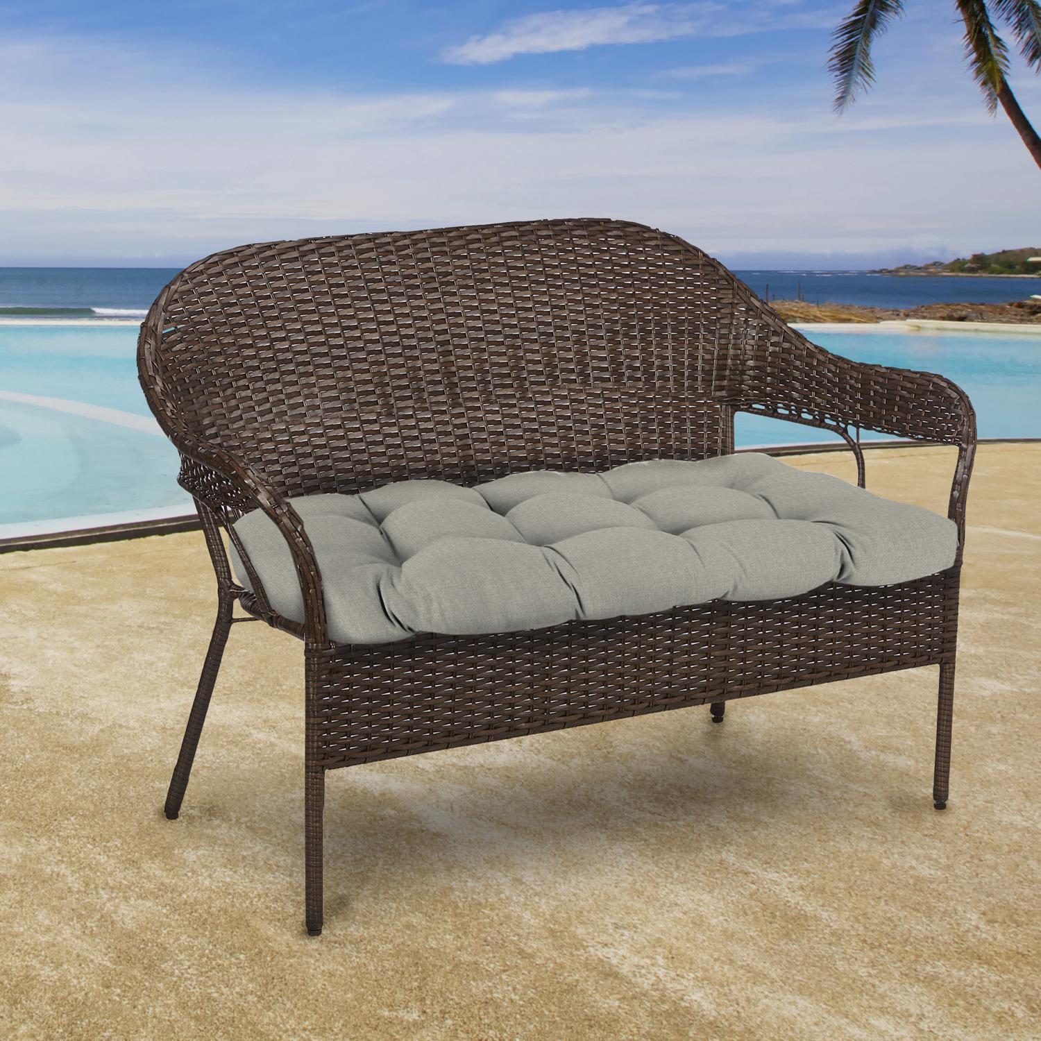 Jordan Manufacturing Gray French Edge Polyester Wicker Settee Cushion 4 ...