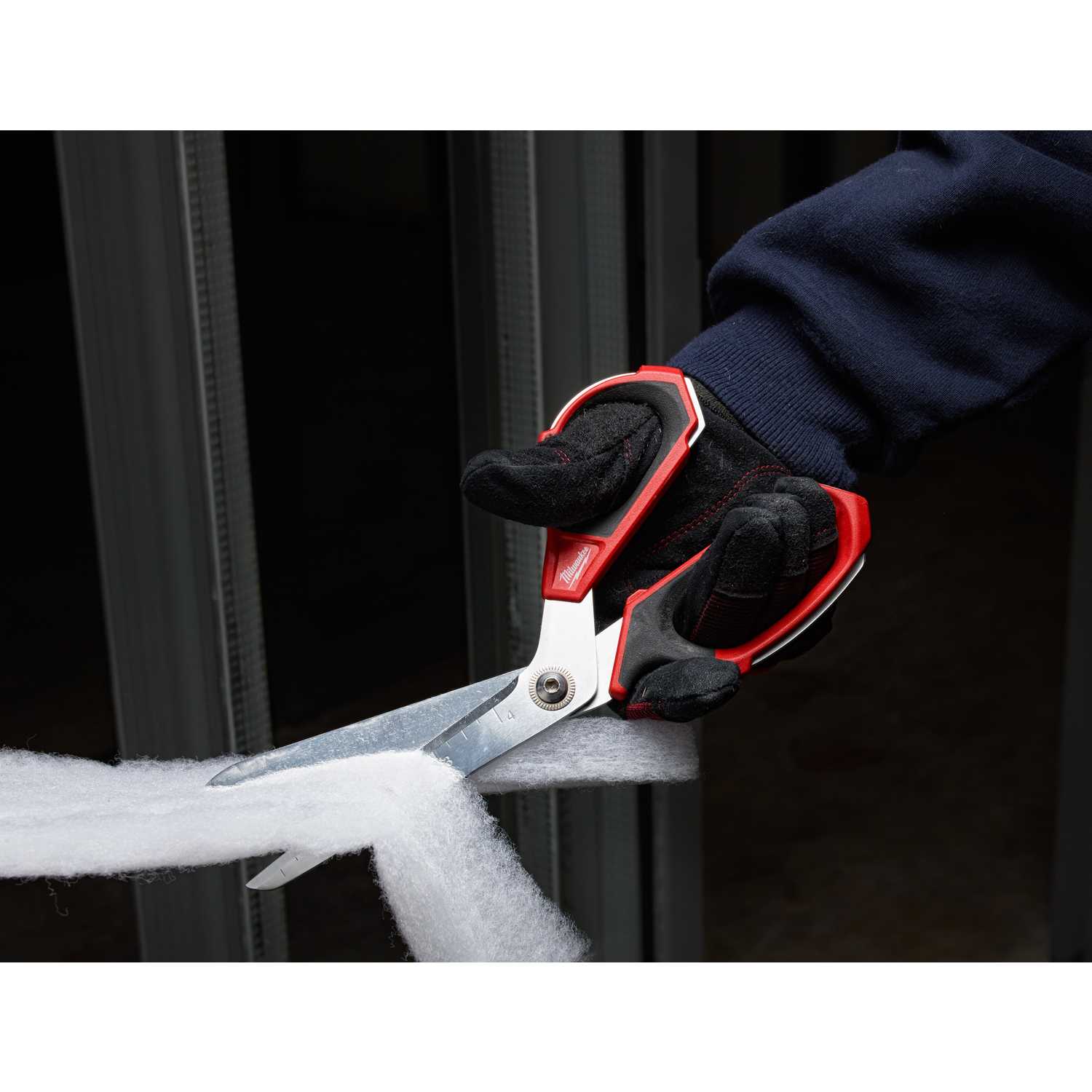 Milwaukee 9.5 in. Iron Carbide Smooth Offset Jobsite Scissors 1 pc ...